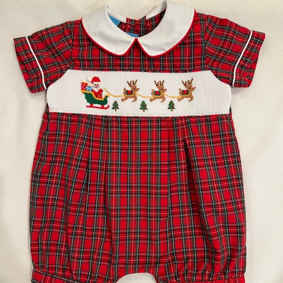 ANAVINI | One Pieces | Anavini Red Plaid Baby Romper With Smocked Santa ...